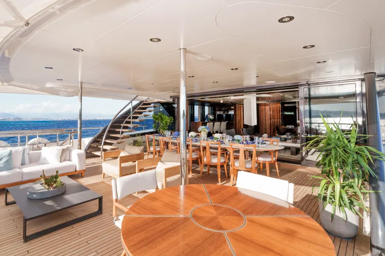 HALO yacht for charter (Feadship, 57.4m, 2015)